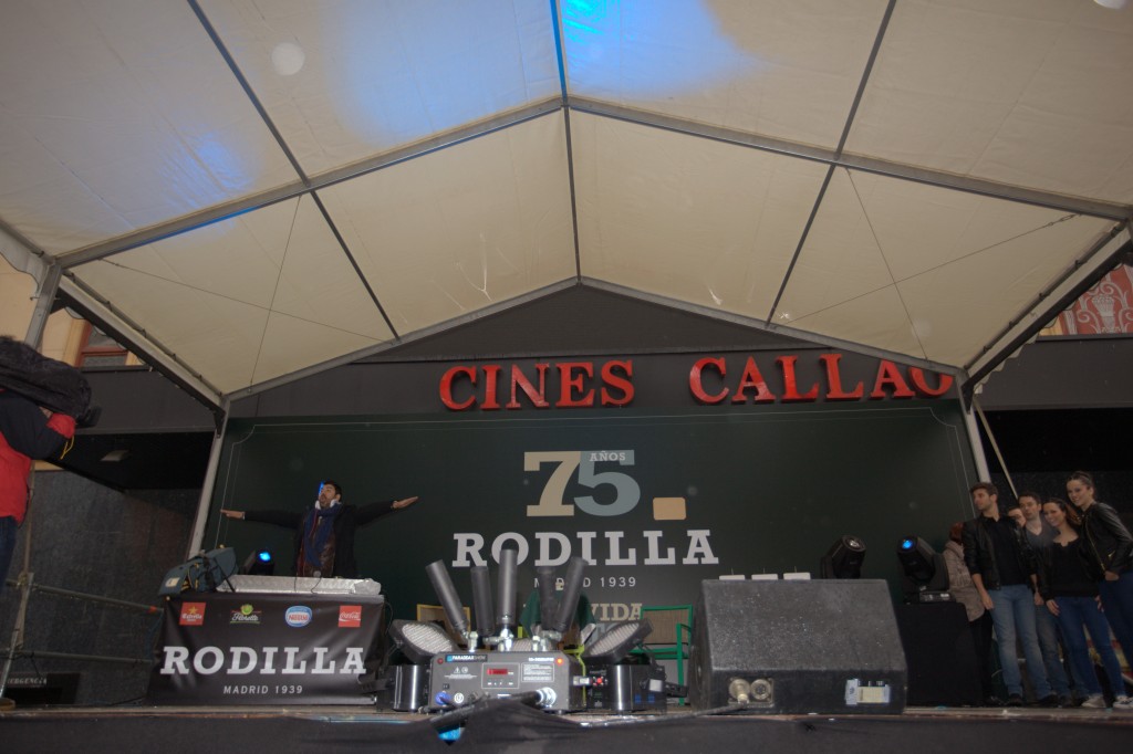 El 75 aniversario de Rodilla festejando en Plaza Callao - Periodismo ...